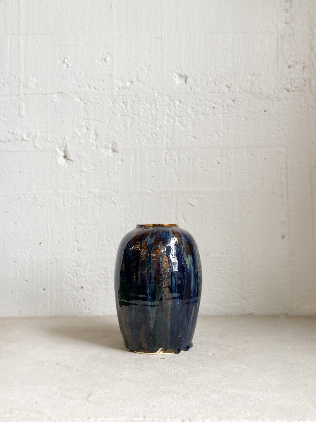 Blue Swirl Vase – Babylon Store